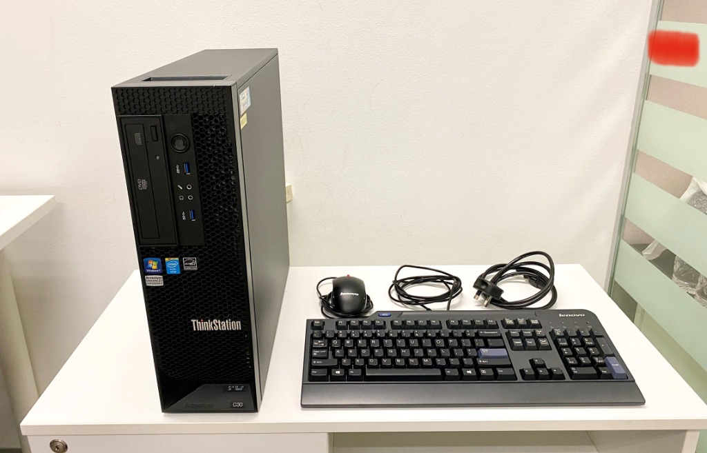 Lenovo ThinkStation C30 / Compact Design - Powerful Performance ...