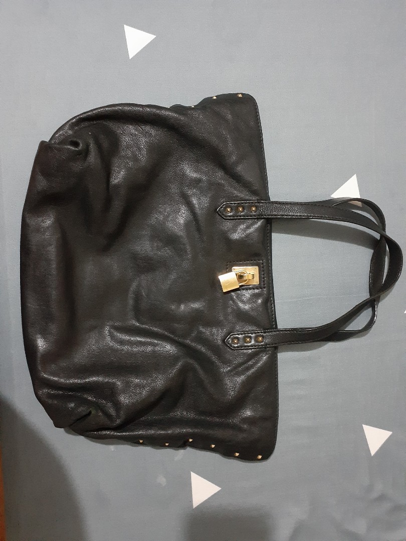 Marc Jacobs Italy, Women's Fashion, Bags & Wallets, Purses & Pouches on ...