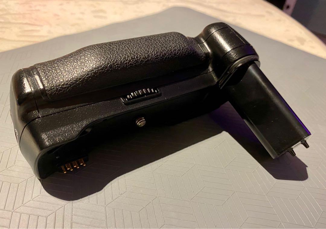 Nikon MB-15 Multi Power Battery Grip for Nikon F100 SLR, Photography ...