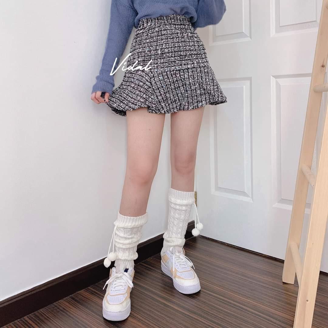 Plaid Tweed Mermaid Mini Skirt, Women's Fashion, Bottoms, Skirts on ...