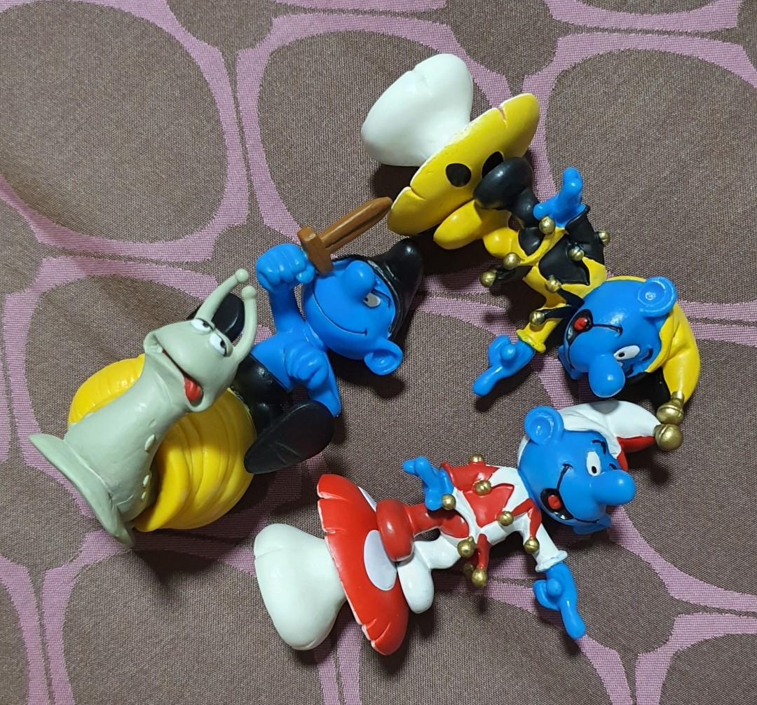 Rare Peyo Smurf chess pieces PVC Plastoy 2009, Hobbies & Toys, Toys ...