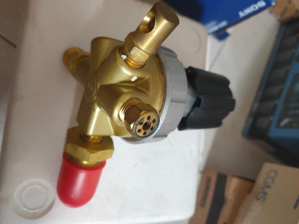 Saffire Series 1 Regulator Acetylene Indicator @ Php1200 Each ...