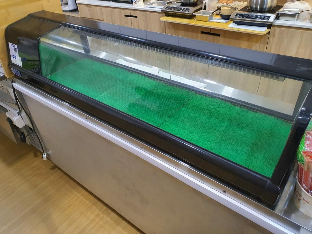 Japanese Sashimi / Sushi Display Chiller, Everything Else on Carousell