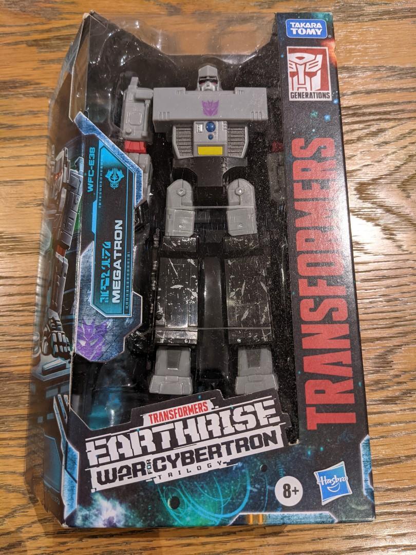 Transformers Earthrise Megatron BNIB Hasbro Takaratomy, Hobbies & Toys ...