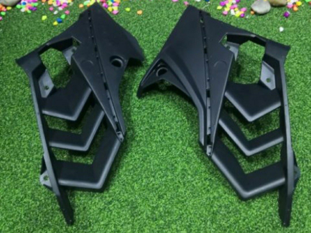 Y15ZR V1 / V2 ENGINE INNER LOWER UNDER qPANEL, Motorcycles, Motorcycle ...