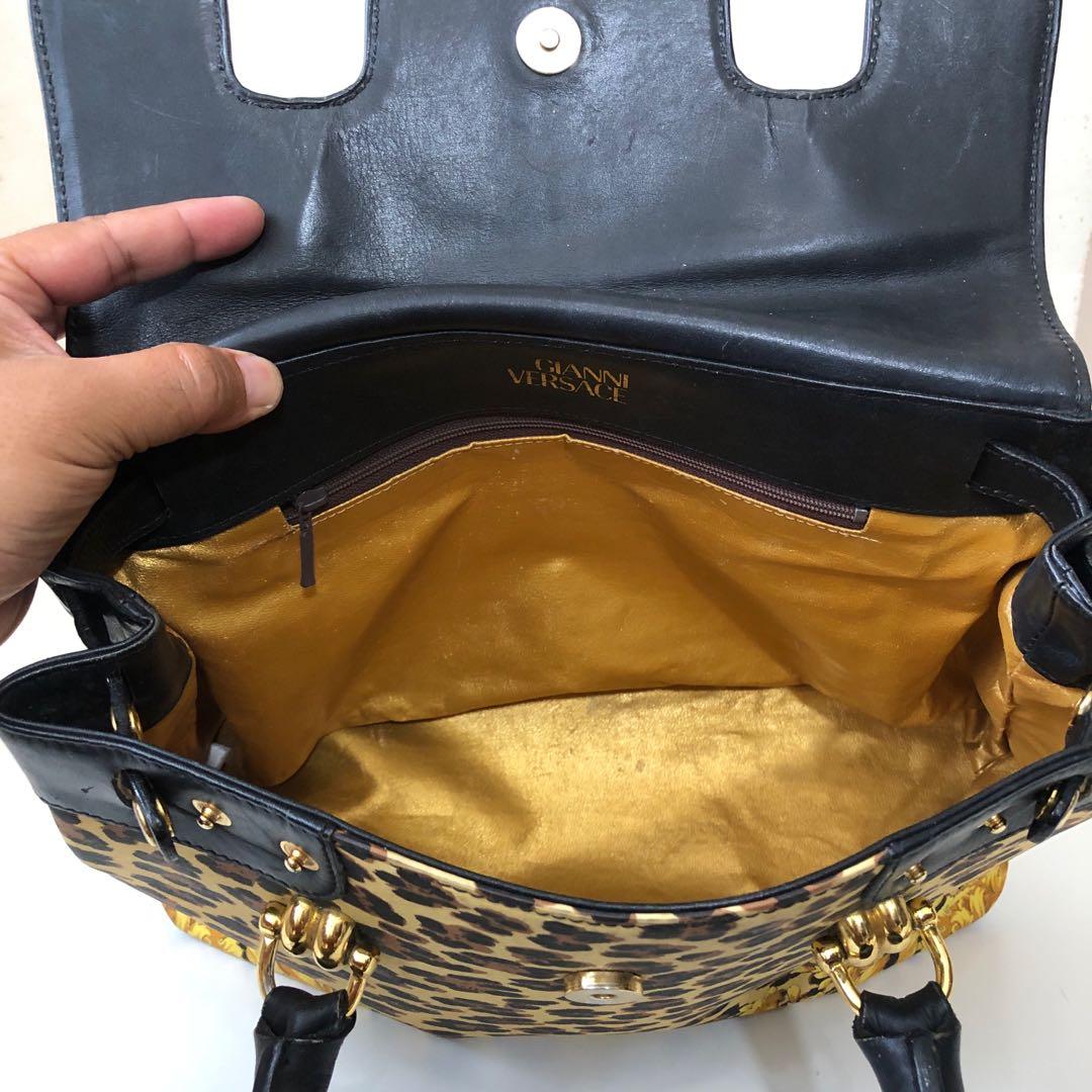 Auth Gianni versace leopard vintage tote bag, Women's Fashion, Bags ...