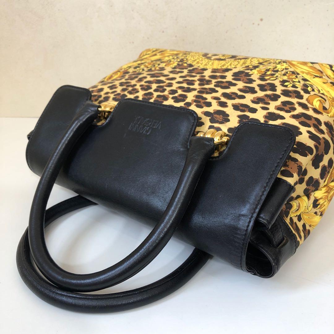 Auth Gianni versace leopard vintage tote bag, Women's Fashion, Bags ...