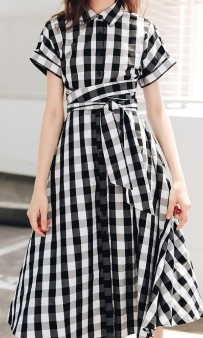 Fash Mob FM Rya Gingham Midi Dress, Women's Fashion, Dresses & Sets ...