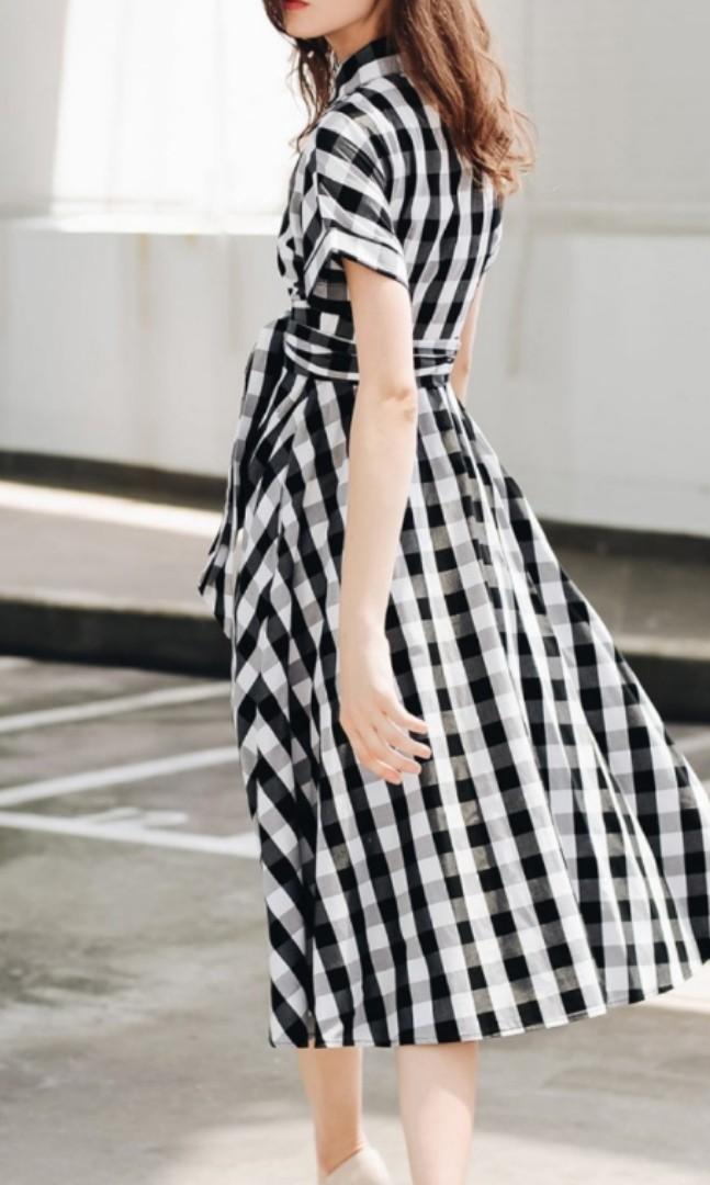 Fash Mob FM Rya Gingham Midi Dress, Women's Fashion, Dresses & Sets ...