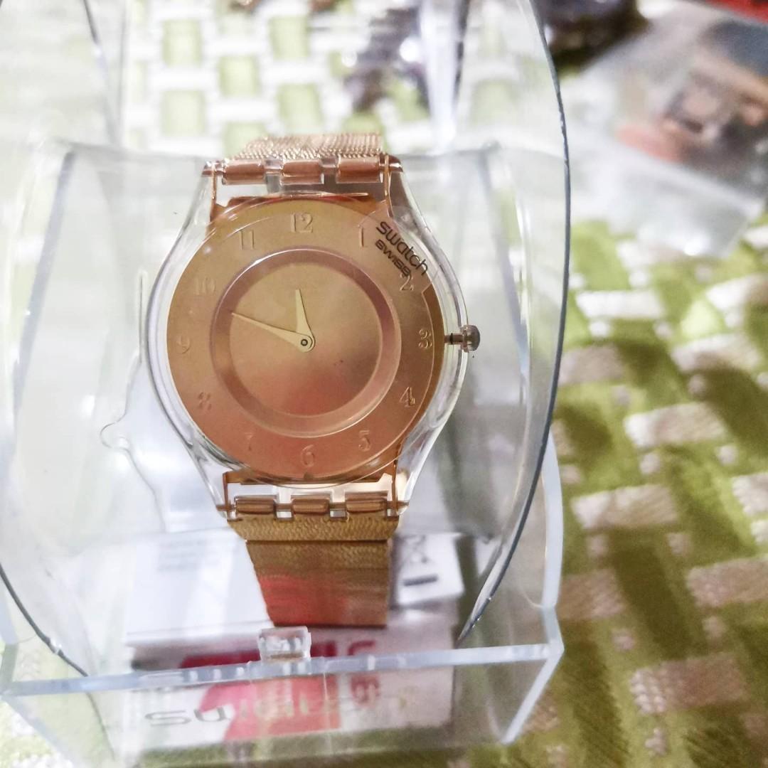 Swatch gold watch, Women's Fashion, Watches & Accessories, Watches on ...