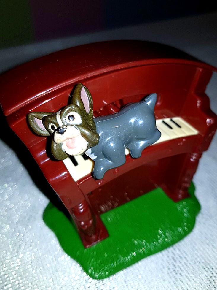 2001 McDonald Lady and the Tramp rare Disney Happy Meal, Hobbies & Toys ...
