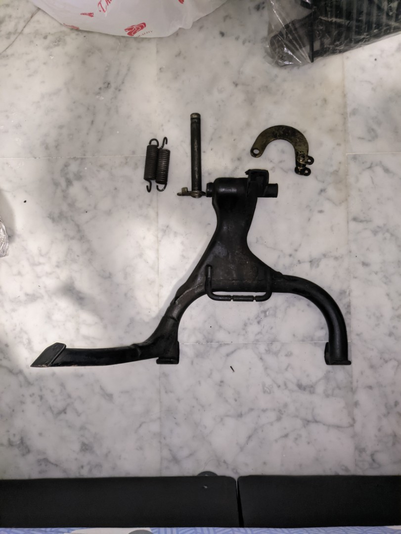 Honda cb400 super 4 main stand, Motorcycles, Motorcycle Accessories on ...