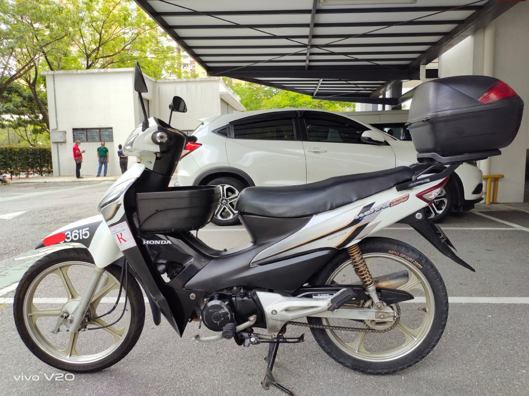 Honda Wave 100 SE, Motorbikes on Carousell