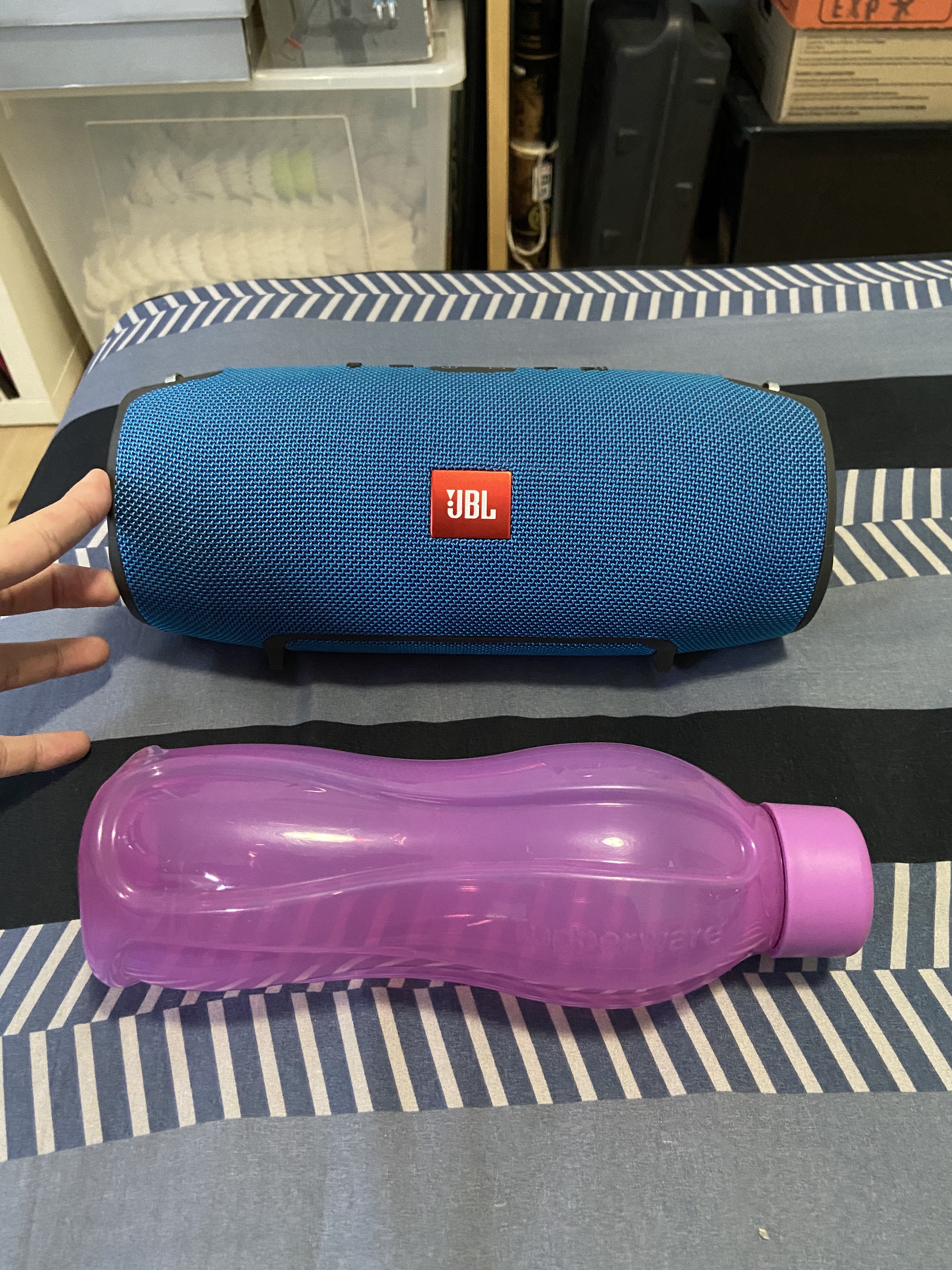 JBL Xtreme (Blue), Audio, Headphones & Headsets on Carousell
