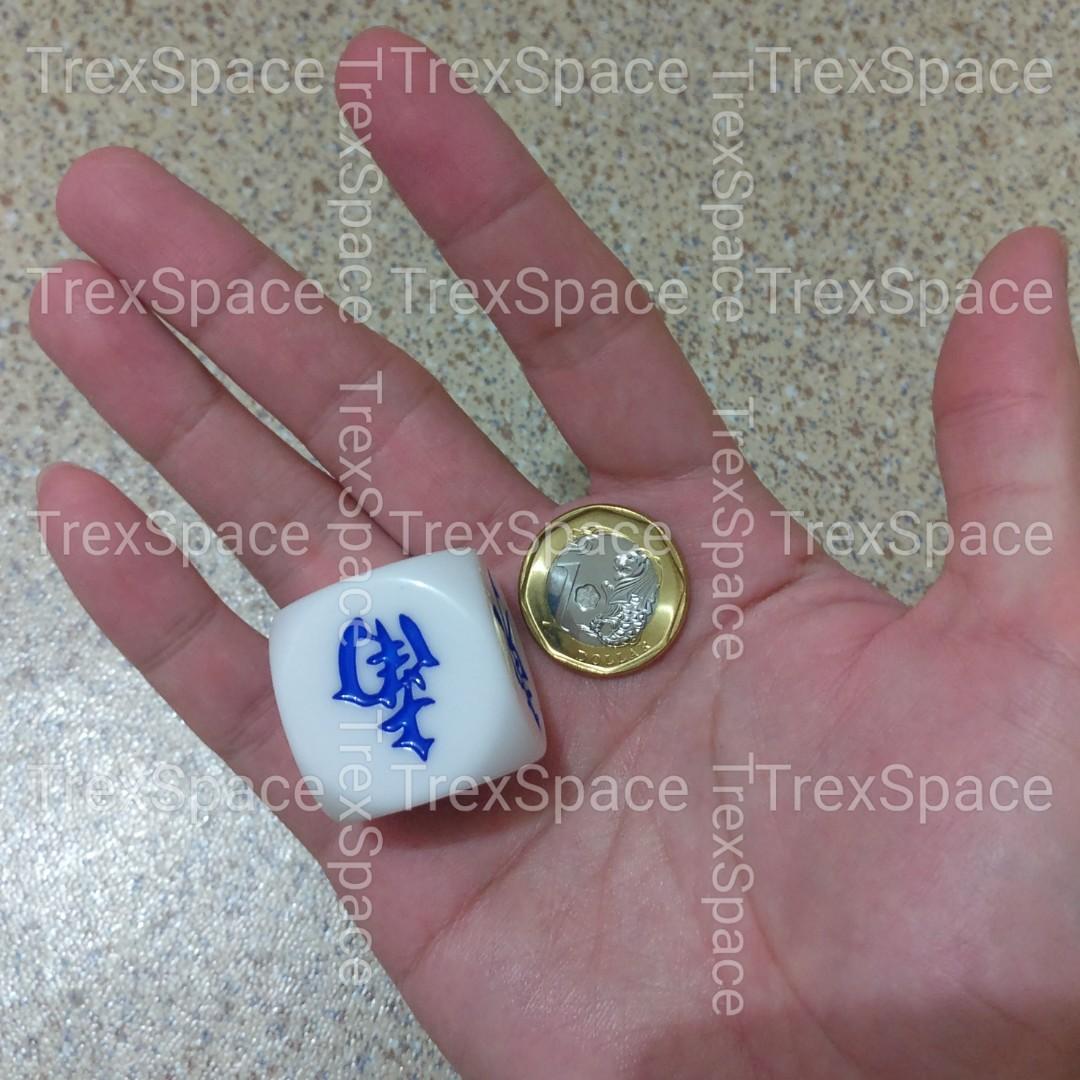 Large Mahjong Wind Direction Dice, Hobbies & Toys, Toys & Games on ...