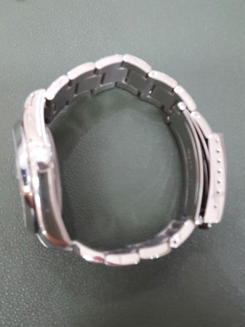 Sandoz Automatic Explorer 1 Black, Mobile Phones & Gadgets, Wearables ...