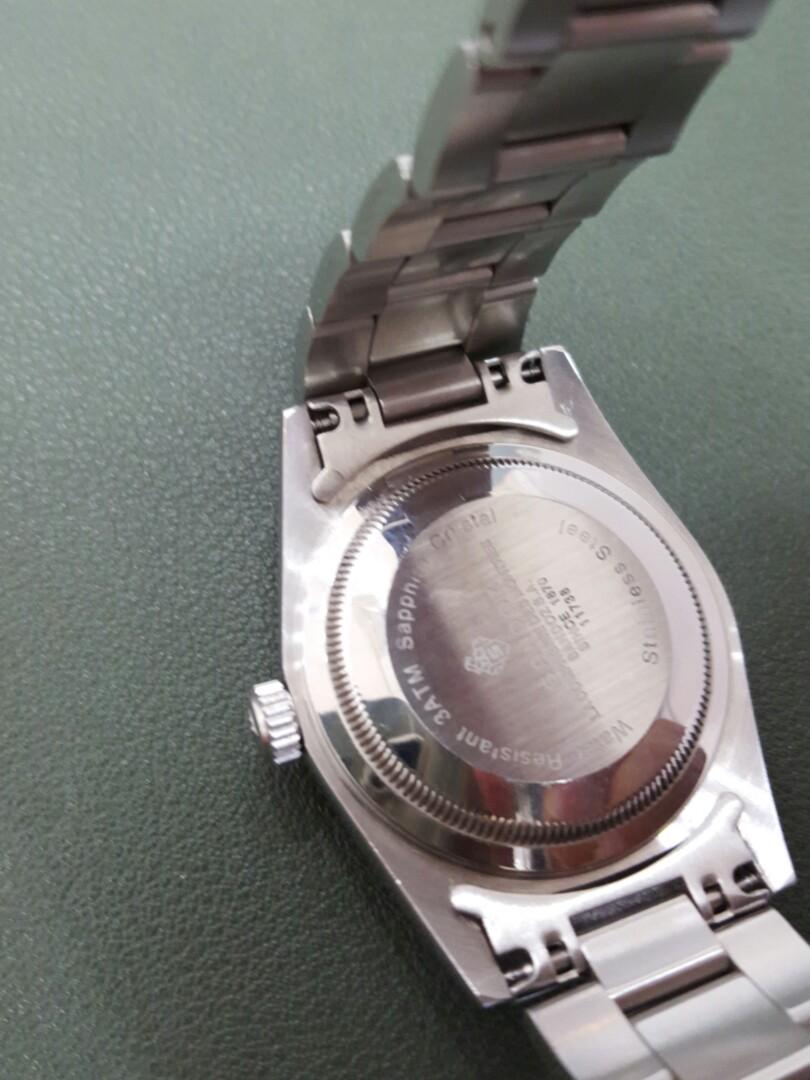 Sandoz Automatic Explorer 1 Black, Mobile Phones & Gadgets, Wearables ...