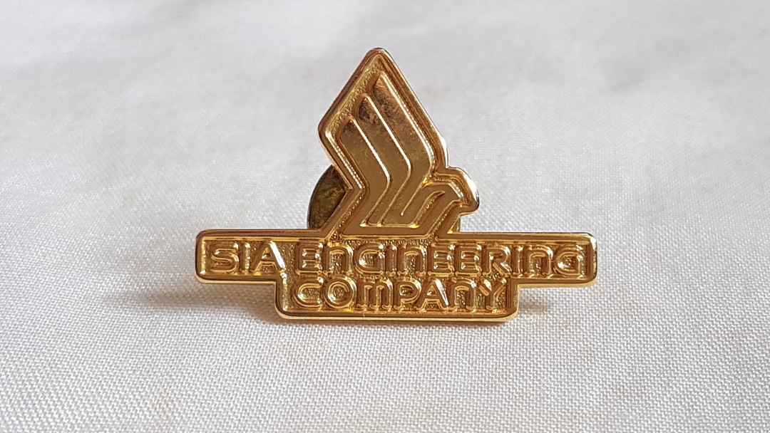 Singapore Airlines SIA Engineering Company Badge Pin, Hobbies & Toys ...