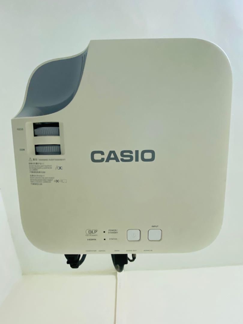 Casio Projector (with ceiling mount), TV & Home Appliances, TV ...