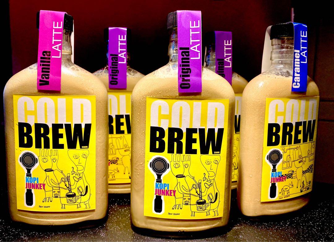 Coffee Lattè Ais Arabica Premium HomeBrew kopi Botol, Food & Drinks ...