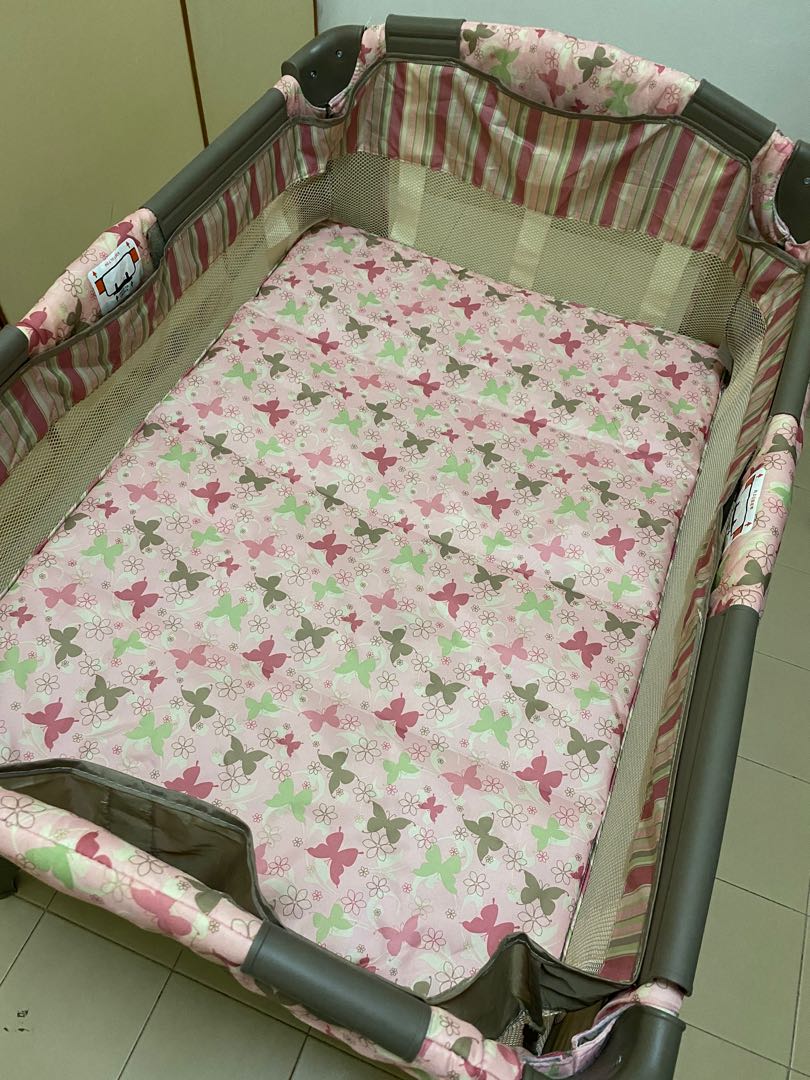 Cot & playpan (mamakids collapsible), Babies & Kids, Baby Nursery ...