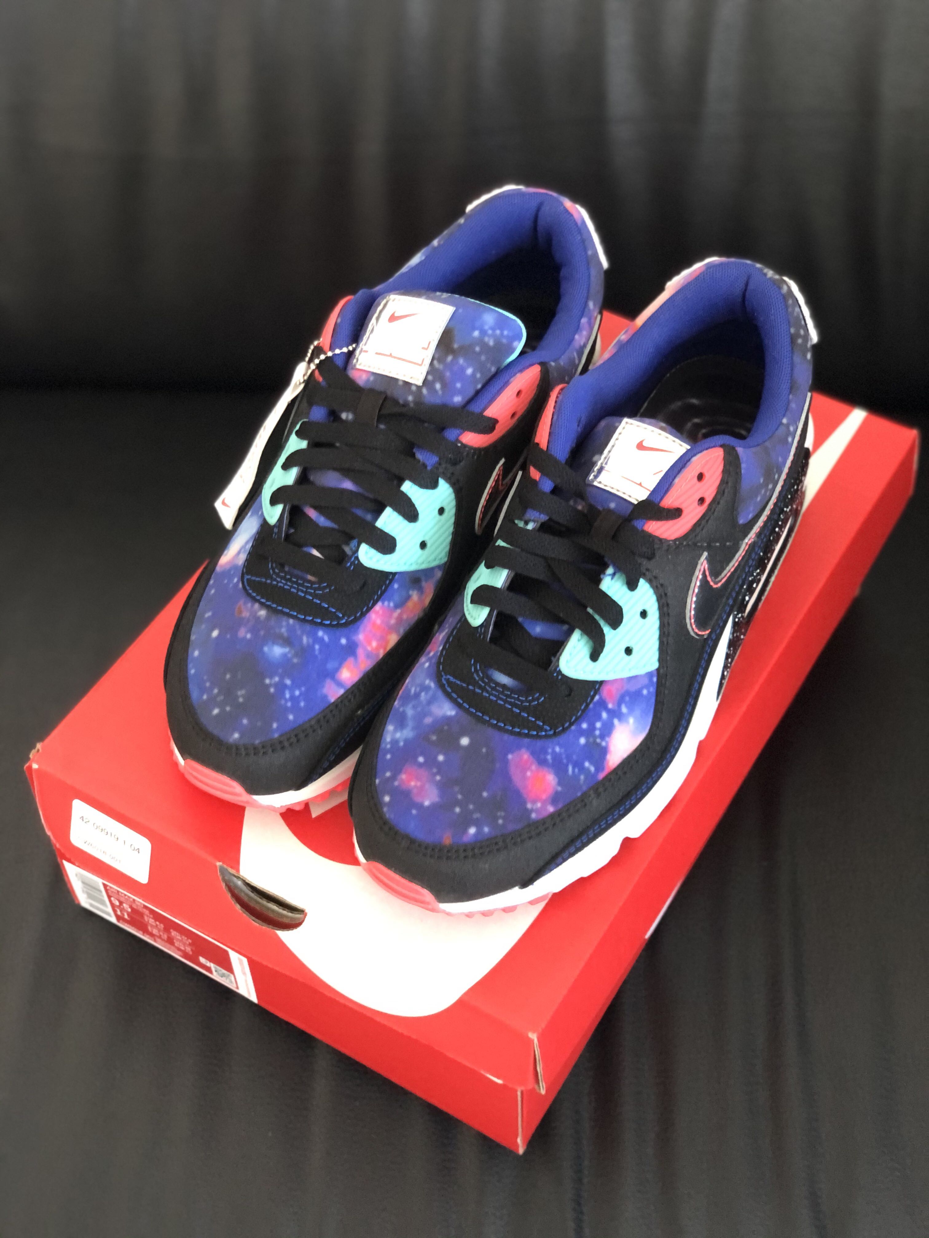 Nike Airmx 90 Galaxy, Men's Fashion, Footwear, Sneakers on Carousell