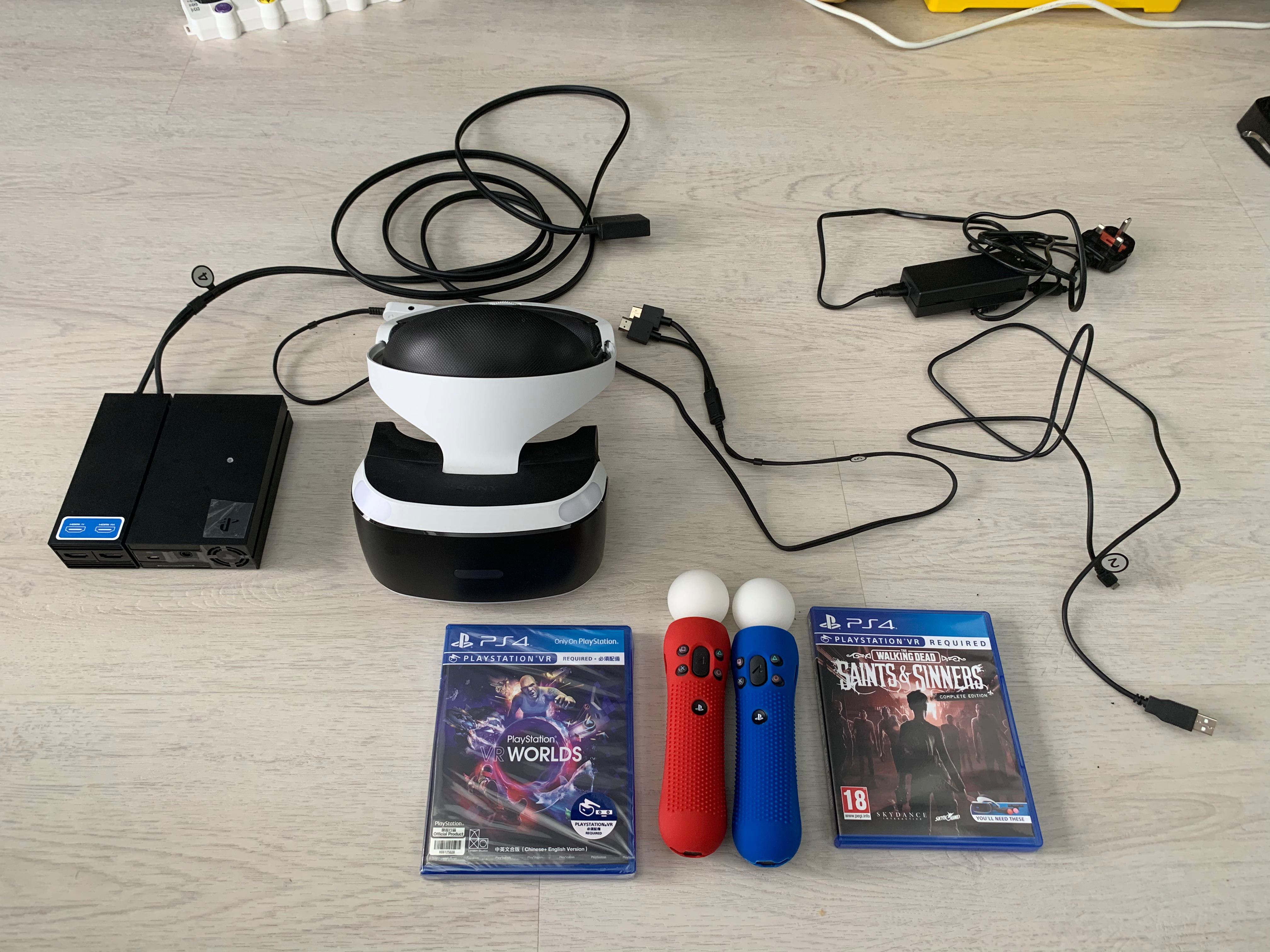 PlayStation VR (PSVR 1st Gen) with 5 games, Video Gaming, Video Game ...