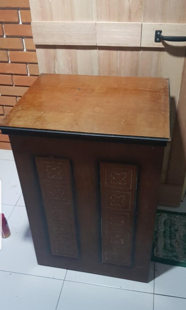 Singer model 1247 vintage sewing machine, Hobbies & Toys, Memorabilia ...