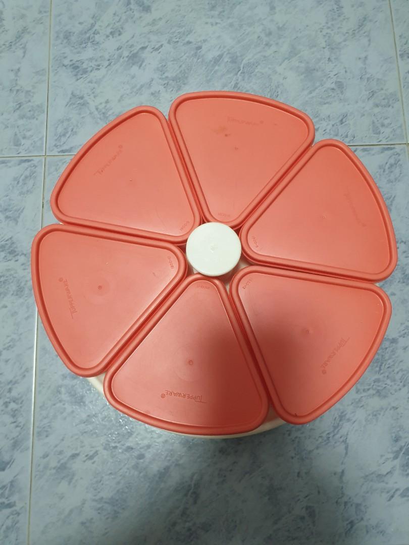 Tupperware Modular Carousel, Cereal Container, Water dispenser, TV ...