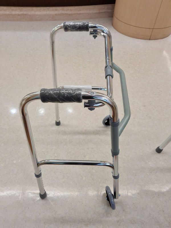 Brand new Frame walker with wheels, Health & Nutrition, Assistive ...