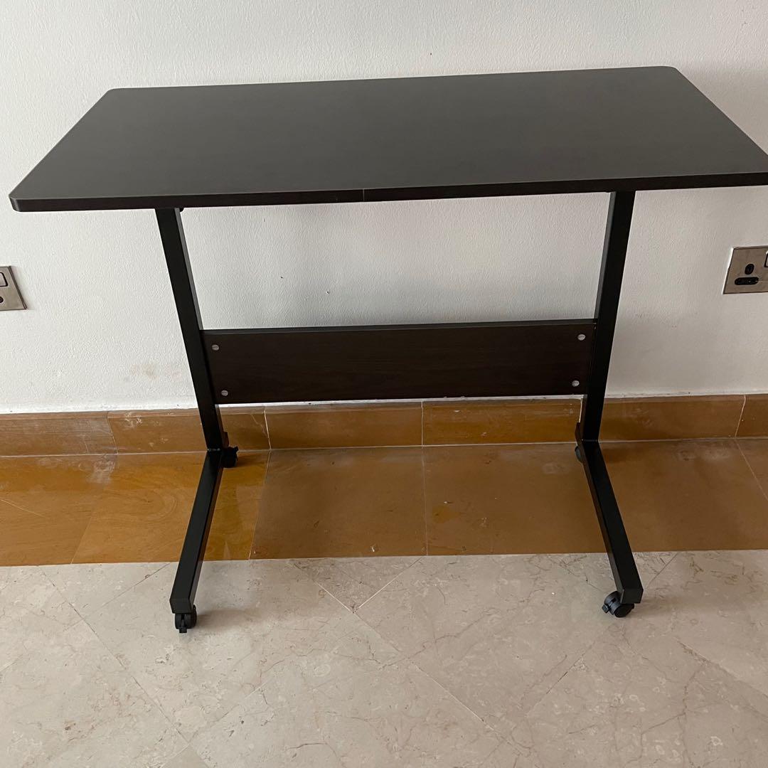 Small Portable / Movable Computer Table, Furniture & Home Living ...