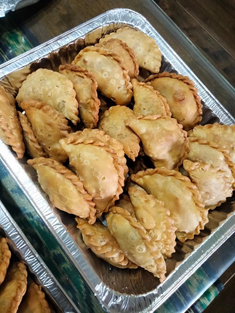 Epok-epok Sayur, Food & Drinks, Packaged & Instant Food on Carousell