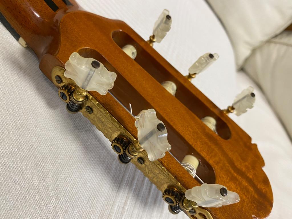 Masaru Kohno guitar 1969 model 10, Hobbies & Toys, Music & Media ...
