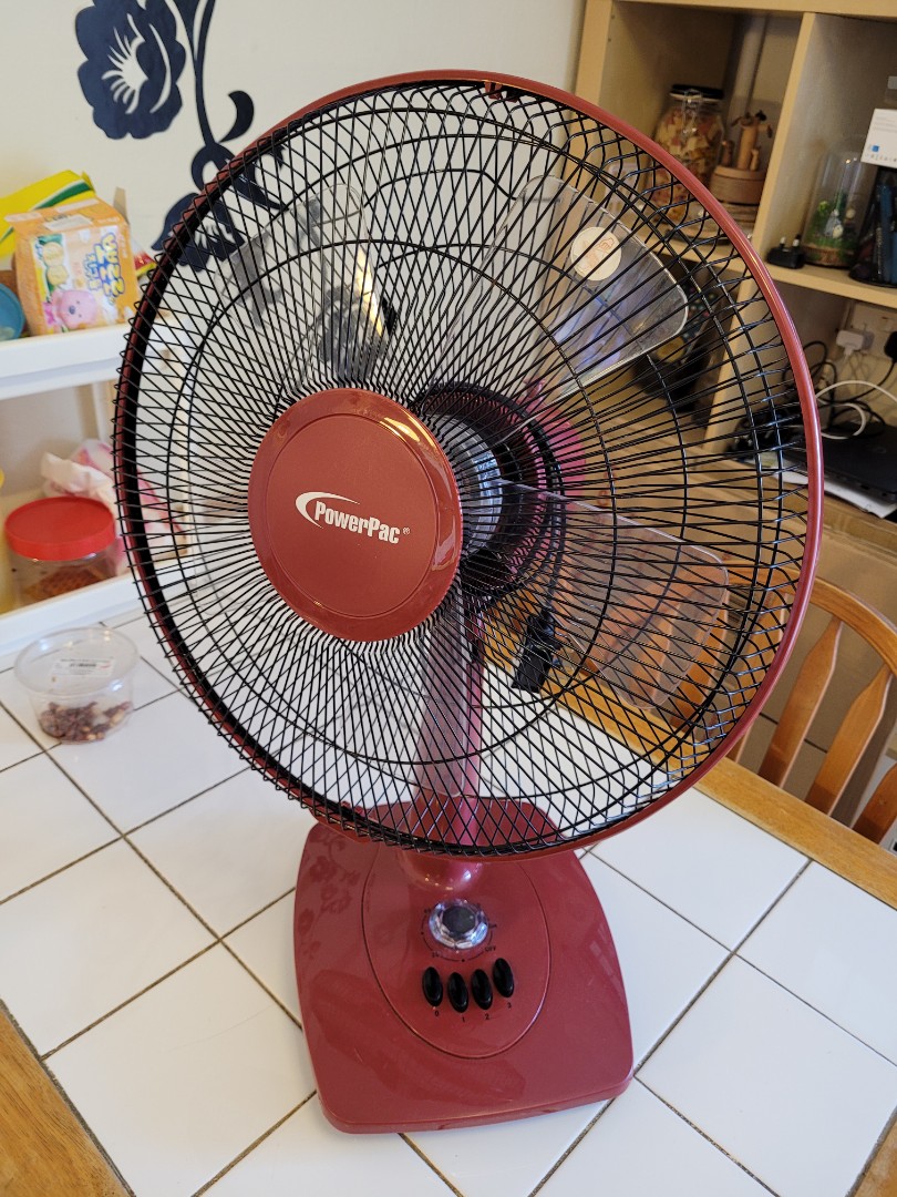 PowerPac 16" Desk Fan, Furniture & Home Living, Lighting & Fans, Fans ...