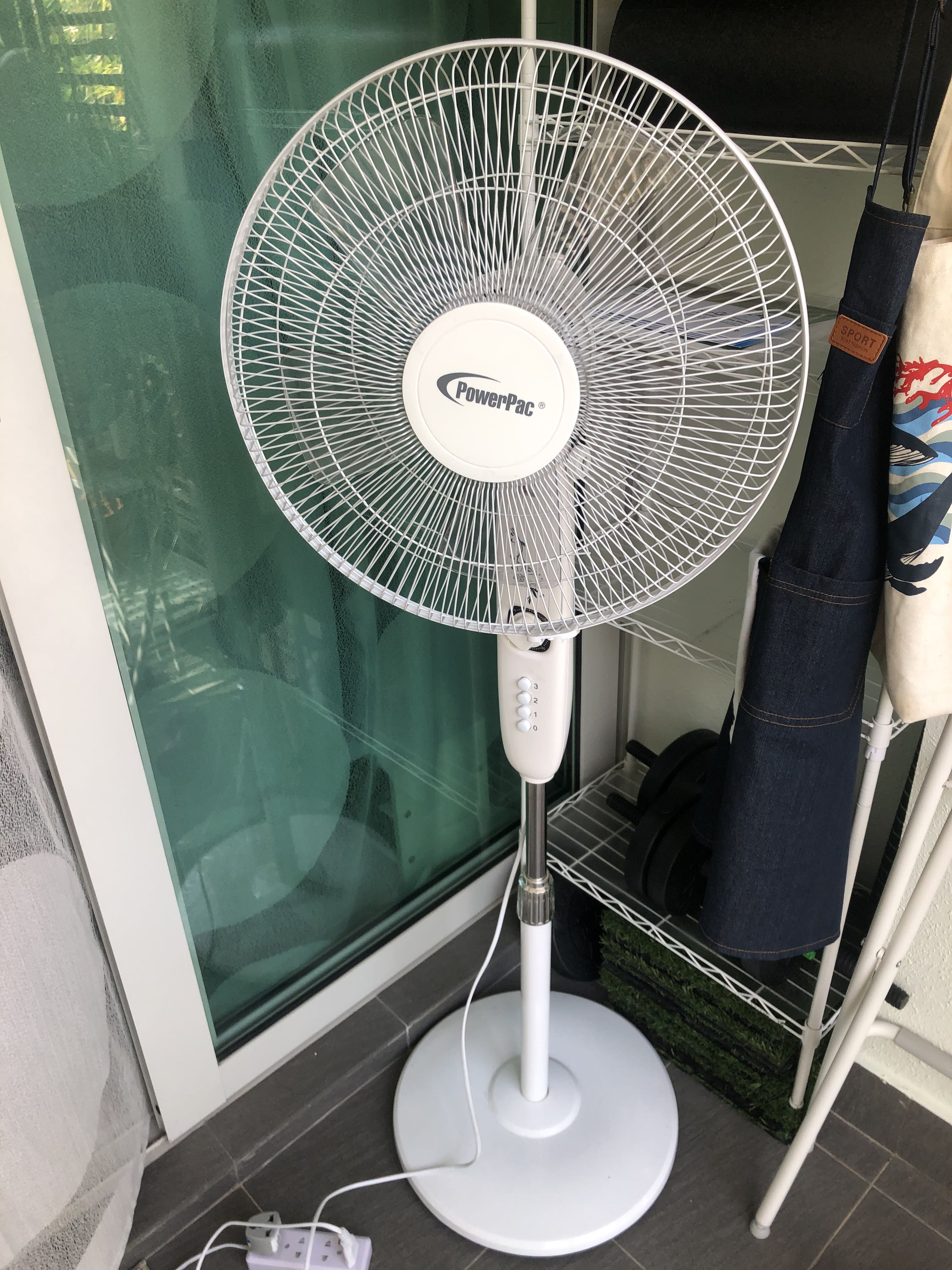 Powerpac Fan, Furniture & Home Living, Lighting & Fans, Fans on Carousell