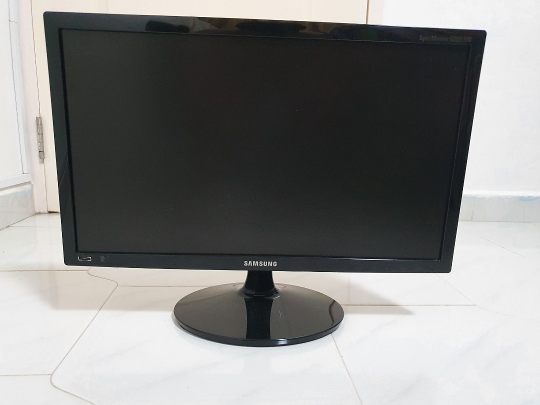Samsung 20" Monitor S20B300B, Electronics, Computer Parts & Accessories ...