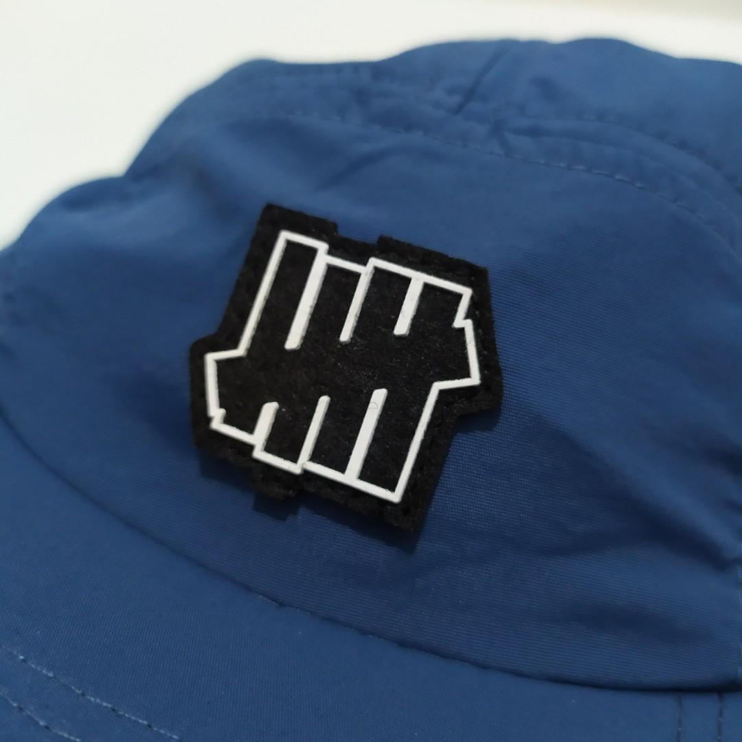 Undefeated bars logo 5 panel nylon caps blue color, Fesyen Pria ...