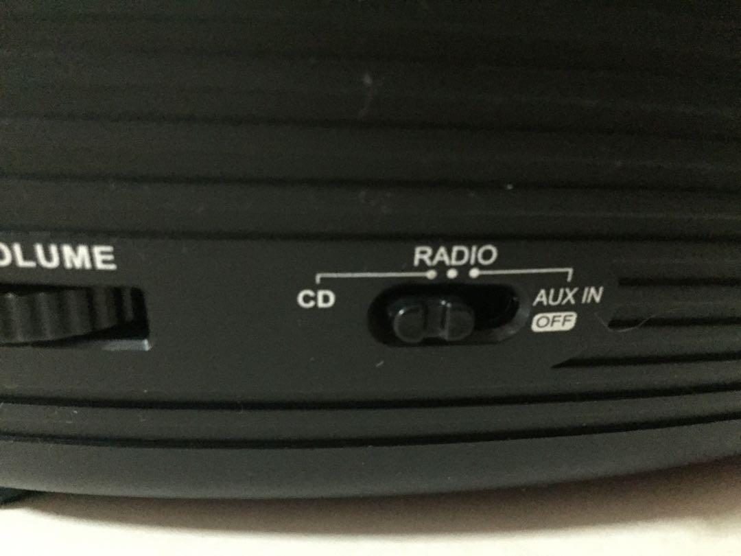 Akira radio cum CD player, Audio, Portable Music Players on Carousell