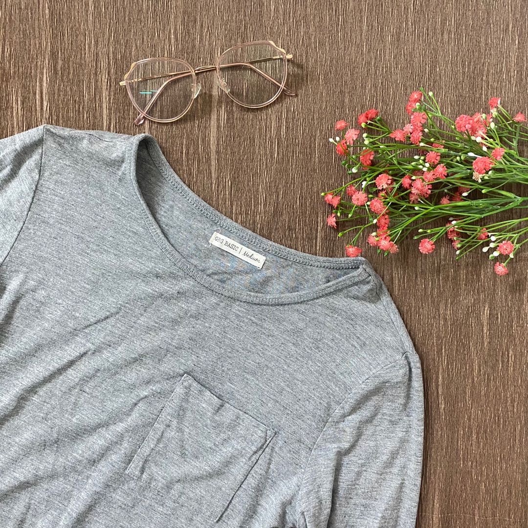 Garage Basic, Women's Fashion, Tops, Other Tops on Carousell