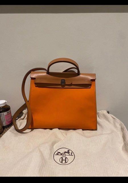 Hermes kelly stamp p, Barang Mewah, Tas & Dompet di Carousell