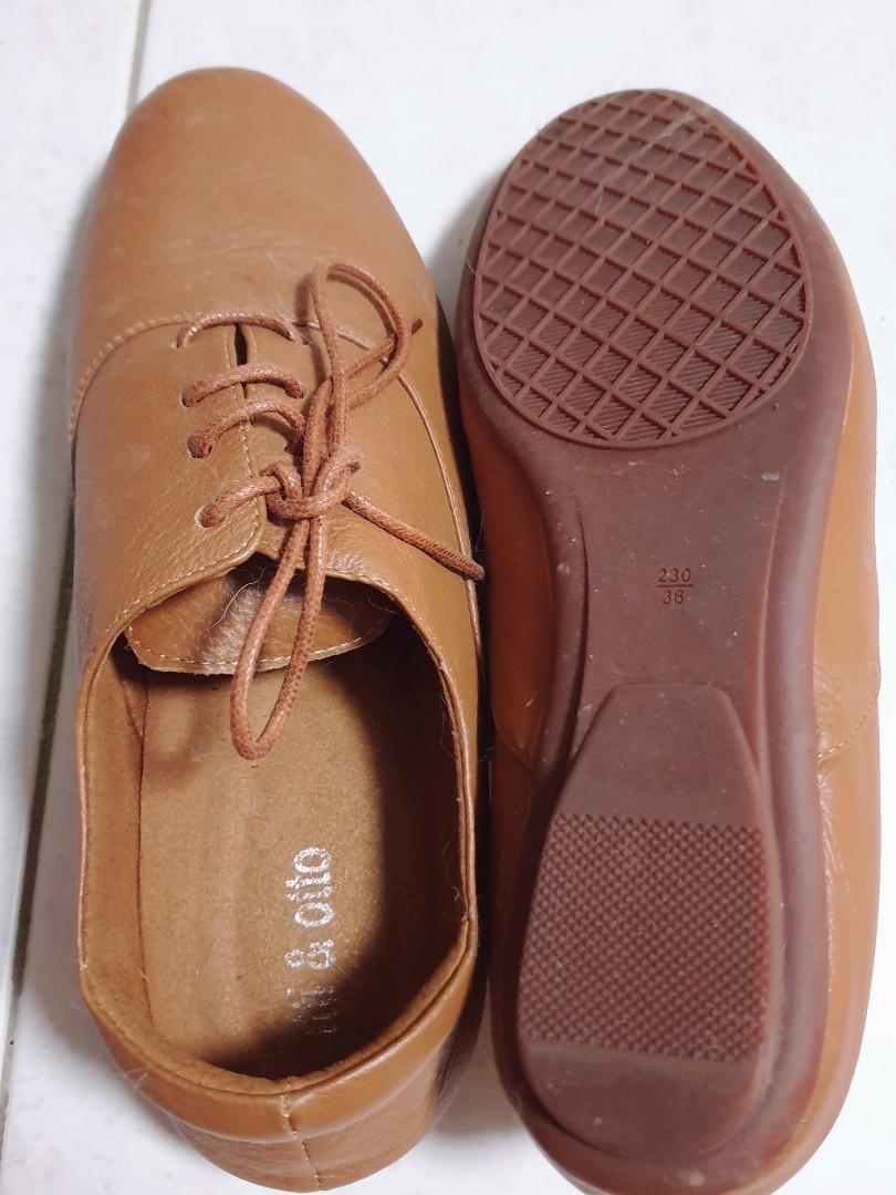 Itti & Otto Leather Shoes, Women's Fashion, Footwear, Flats on Carousell