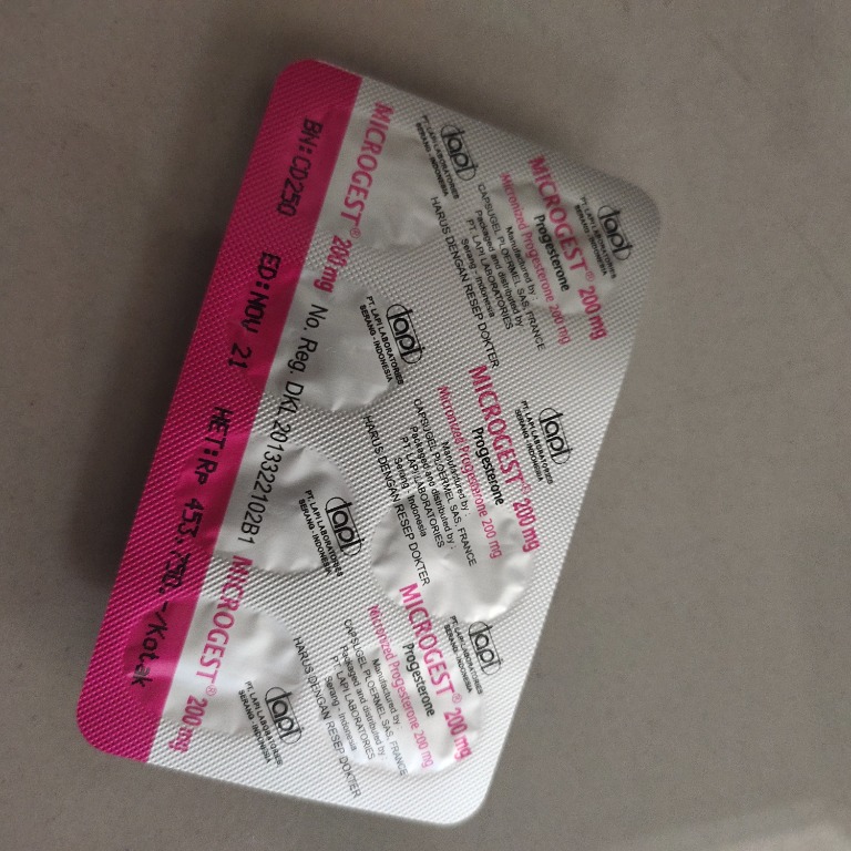 Microgest 200 Mg 7 Capsul, Serba Serbi, Others di Carousell