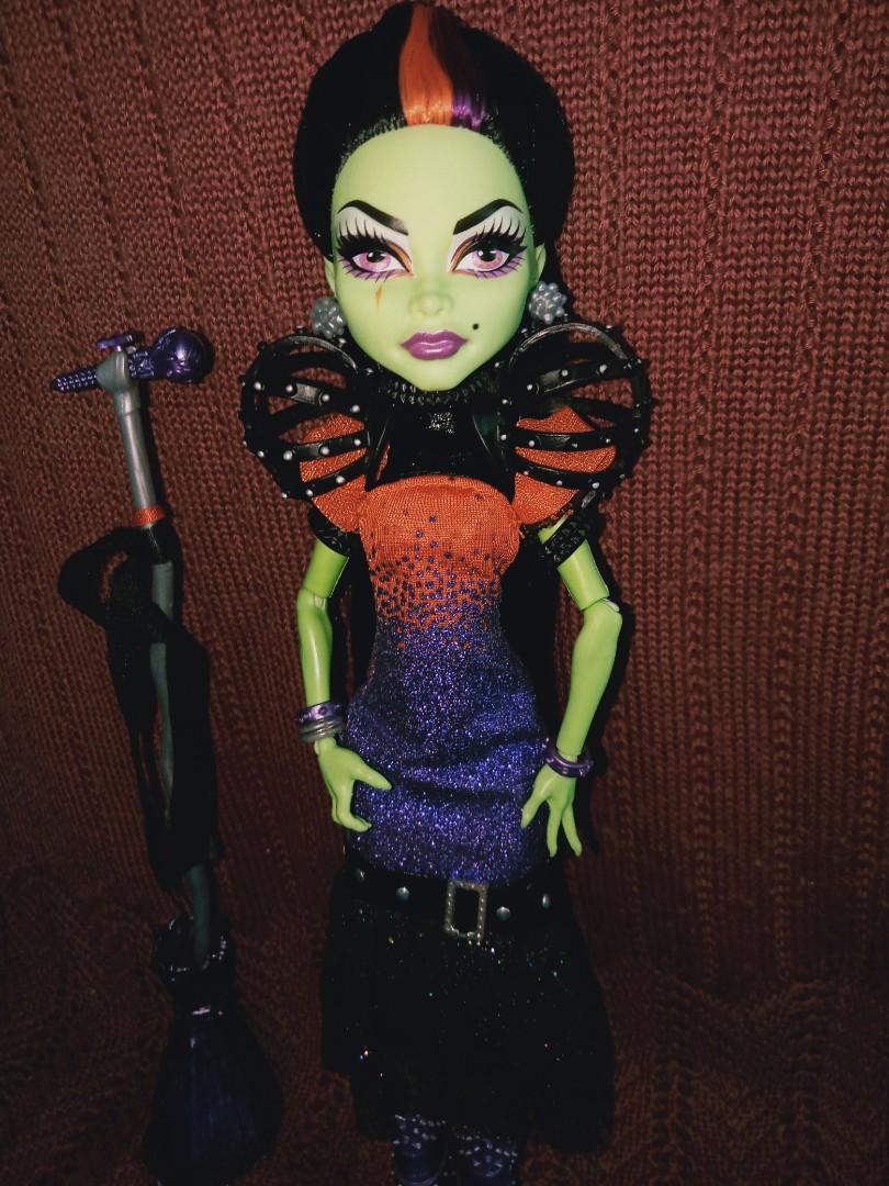 Monster high casta fierce, Hobbies & Toys, Toys & Games on Carousell