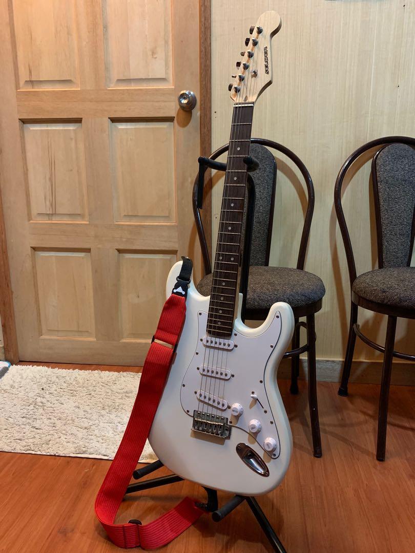 Selder Stratocaster Electric Guitar, Hobbies & Toys, Music & Media ...