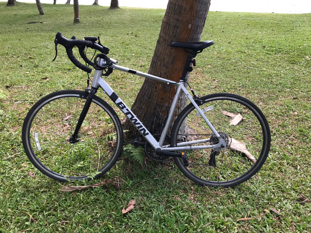 Triban 100 Excellent condition, Sports Equipment, Bicycles & Parts ...