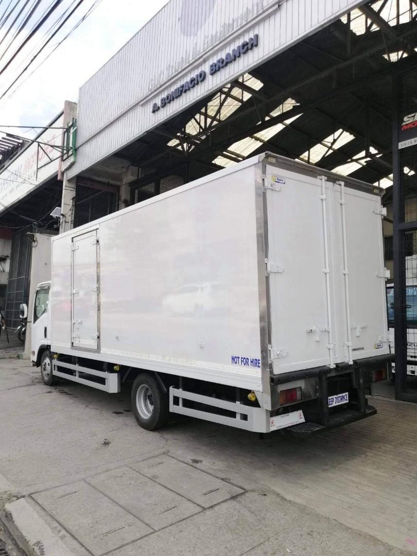 18ft Isuzu Freezer Van N Series EURO 4, Special Vehicles, Heavy ...