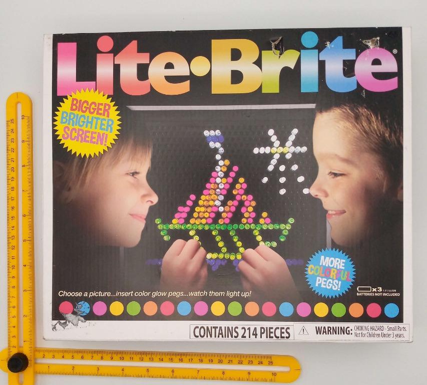 Lite-Brite Ultimate Classic Basic Fun Retro and Vintage Toy Pegs Craft ...