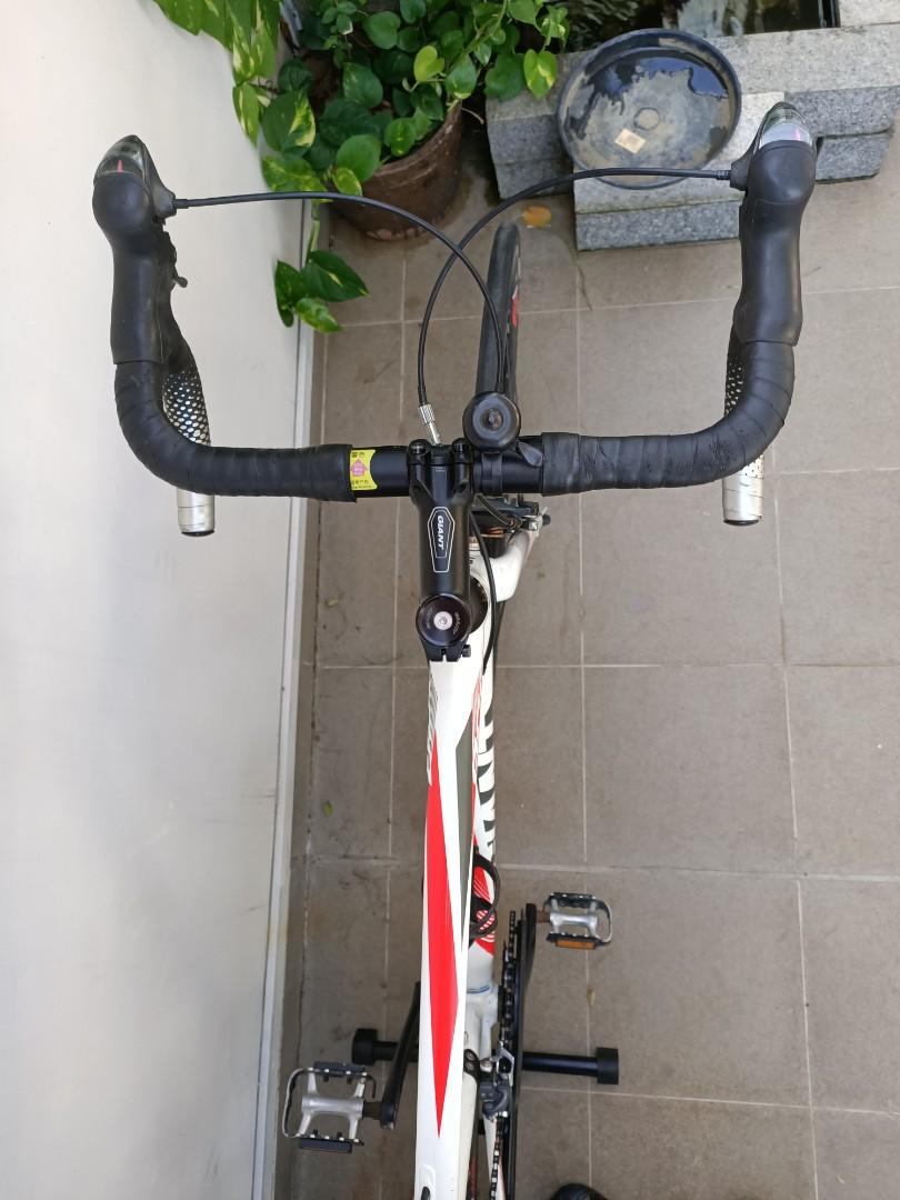 Giant SCR 2 Road bike 2020 model on Carousell