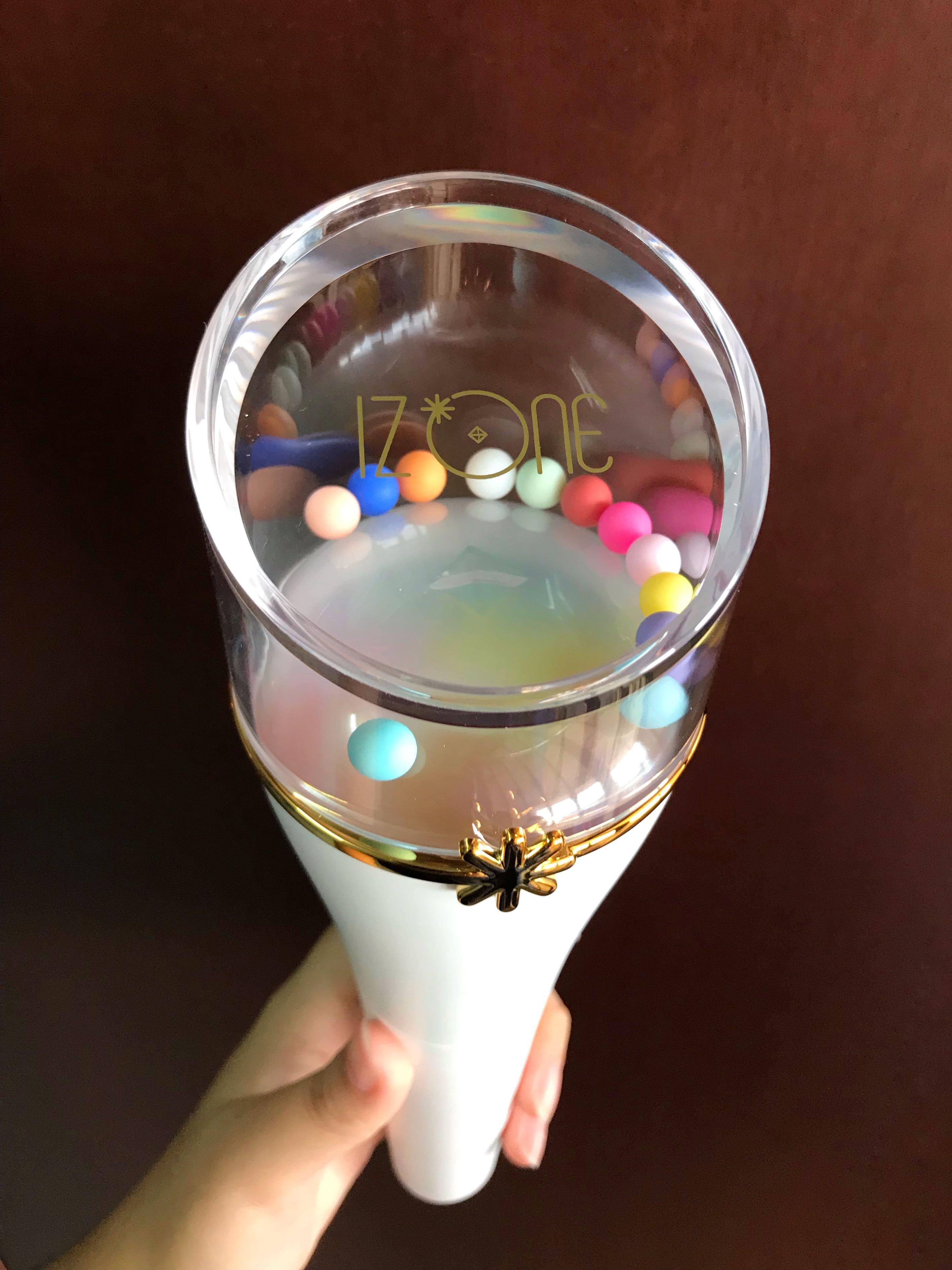 iz*one izone official lightstick, Hobbies & Toys, Memorabilia ...