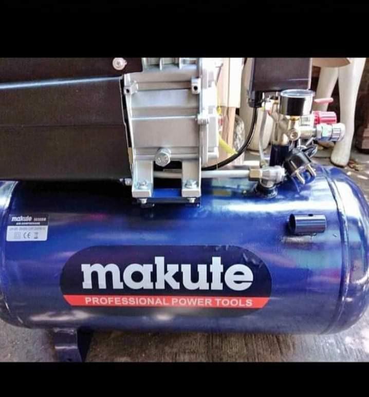 ORIG MAKUTE JAPAN AIR COMPRESSOR PORTABLE 5HP, Commercial & Industrial ...
